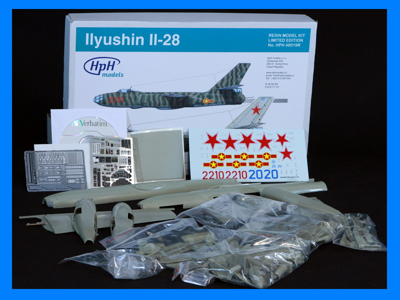 Il-28 Desert beagle 1:72 Modelist (Trumpeter) - Ready for Inspection ...